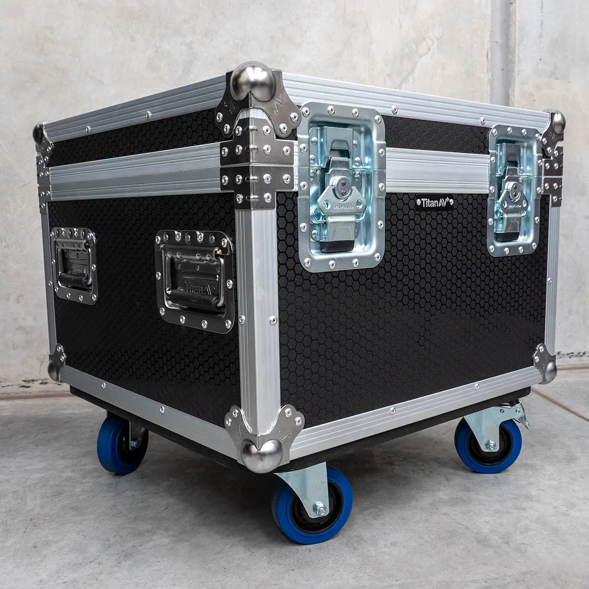 Small Cable Packer | Road Case with Adjustable Dividers | AV+ – Titan AV